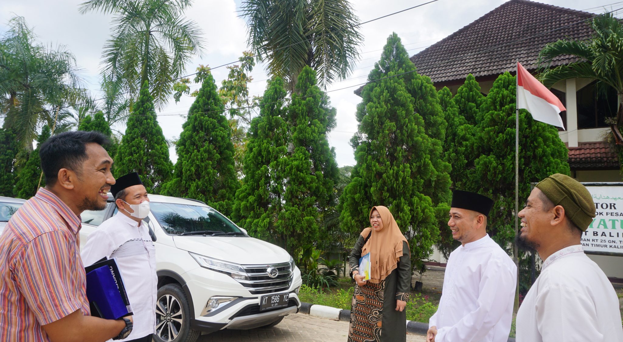 Dekan FTIK UINSI Samarinda Bersilaturahim ke Pesantren Hidayatullah Balikpapan