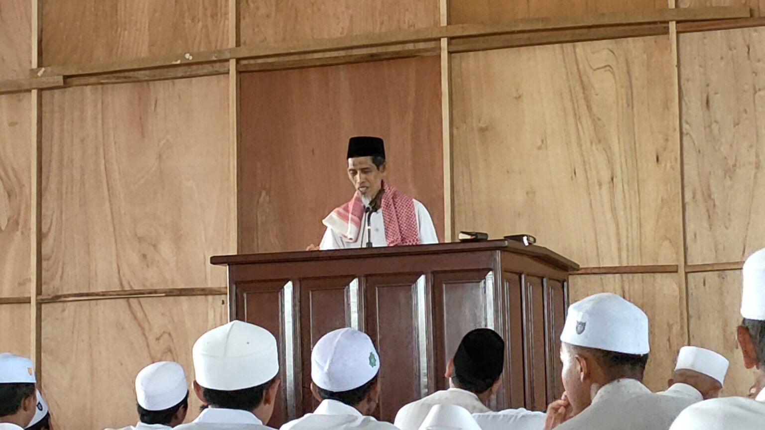 ‘Bashiroh’ Pemimpin Umum Hidayatullah tentang Sosok Ustadz Jamaluddin ...